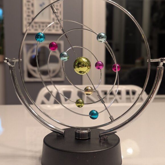 Toys | Kinetic Perpetual Motion Galaxy Flips And Rotates In Continuous ...